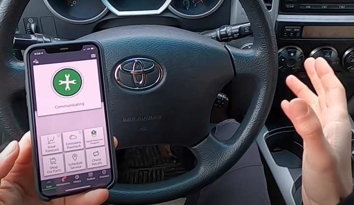 Fixd Bluetooth Obd2 Scanner Review Bluedriver Vs Fixd