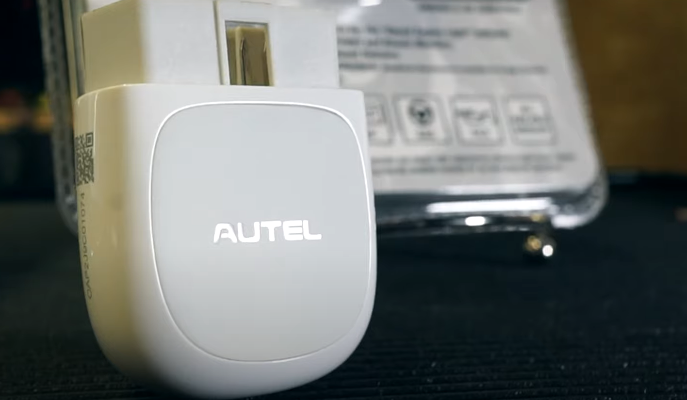 Autel Ap200 Review & Comparison Between (Autel AP200 Vs Bluedriver ...